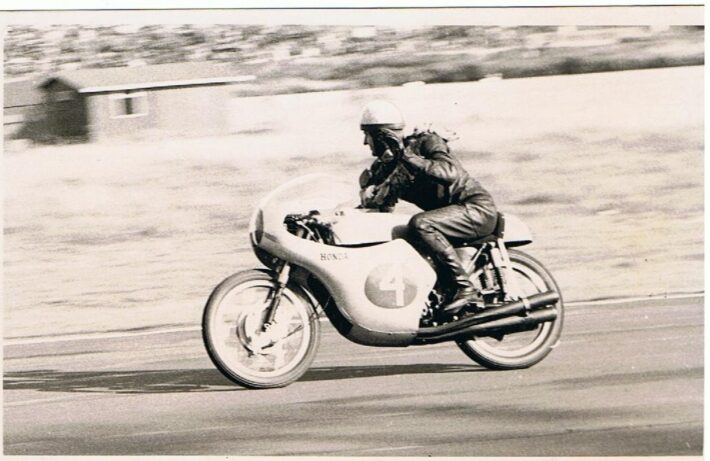 80 Best British Riders | British Motorcycle Racers | Devitt