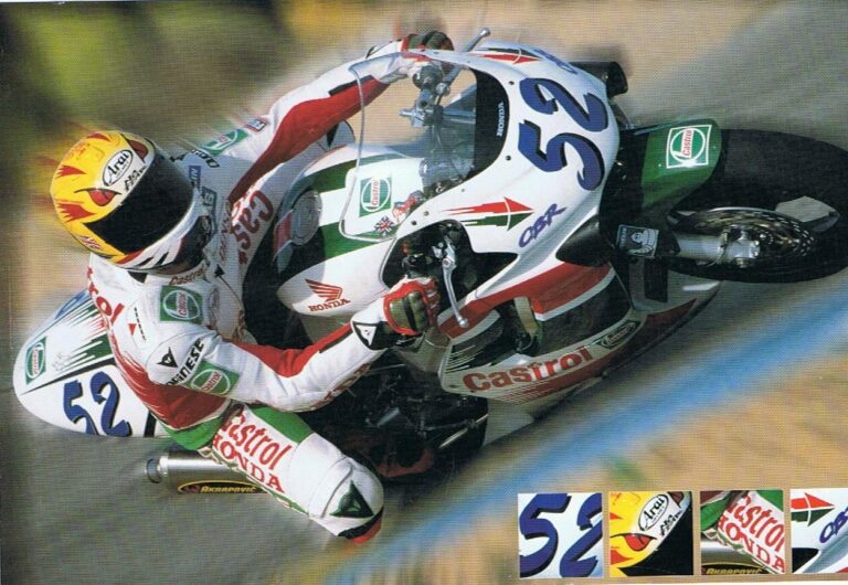 80 Best British Riders | British Motorcycle Racers | Devitt