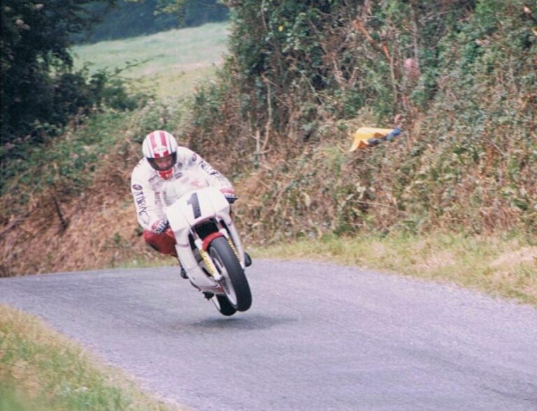 80 Best British Riders | British Motorcycle Racers | Devitt