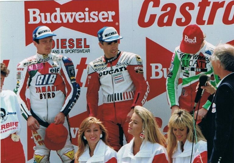 80 Best International Motorcycle Racers | Devitt