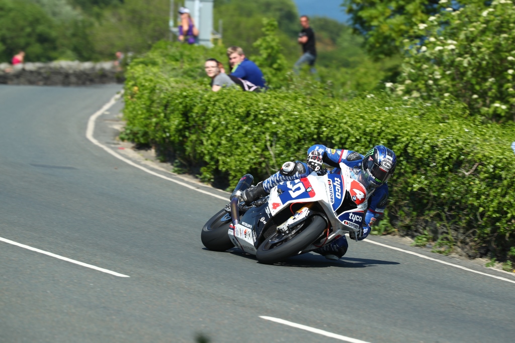 Ian Hutchinson | Motorbike Racer Profile | Devitt Insurance