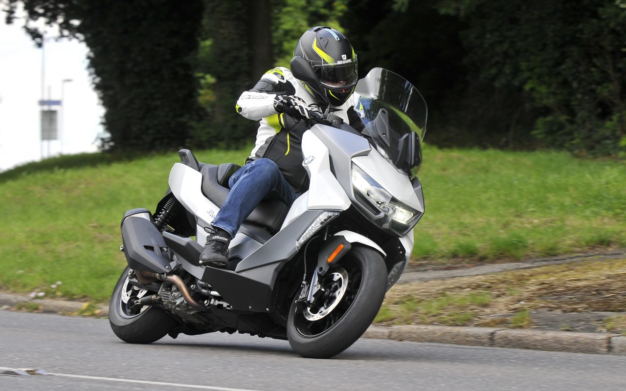 Ride Review: 2019 BMW C400 GT | Devitt Insurance