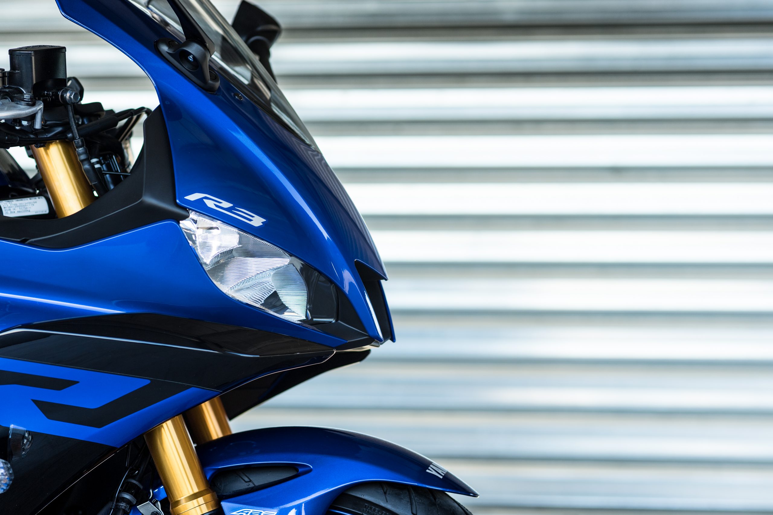 Yamaha R3 vs Kawasaki Ninja 400 | Devitt Insurance