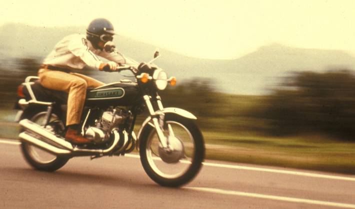 Complete Guide to Classic Motorcycles | Classic Bikes Guide | Devitt