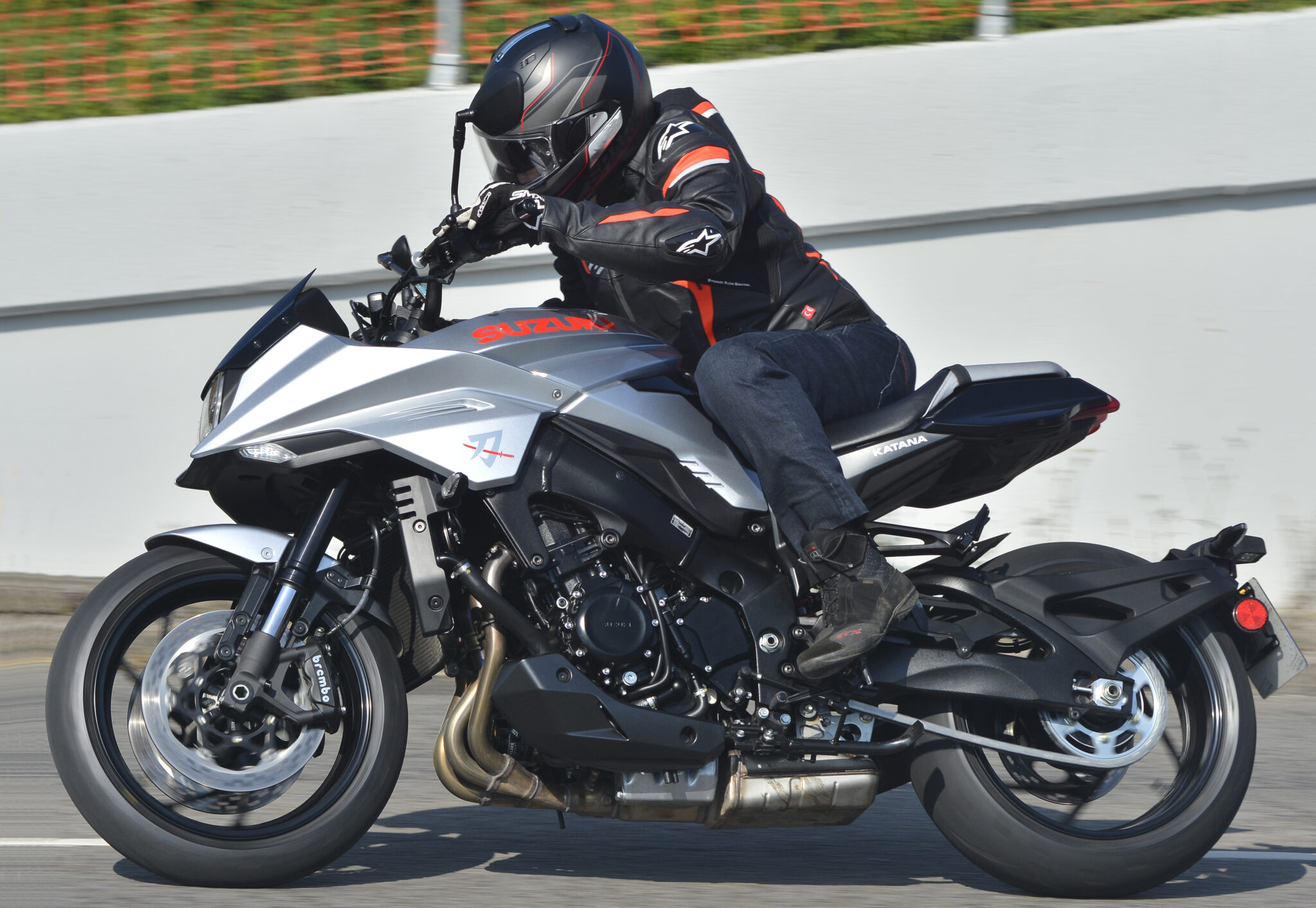 First Ride & Review: 2020 Suzuki Katana | Devitt
