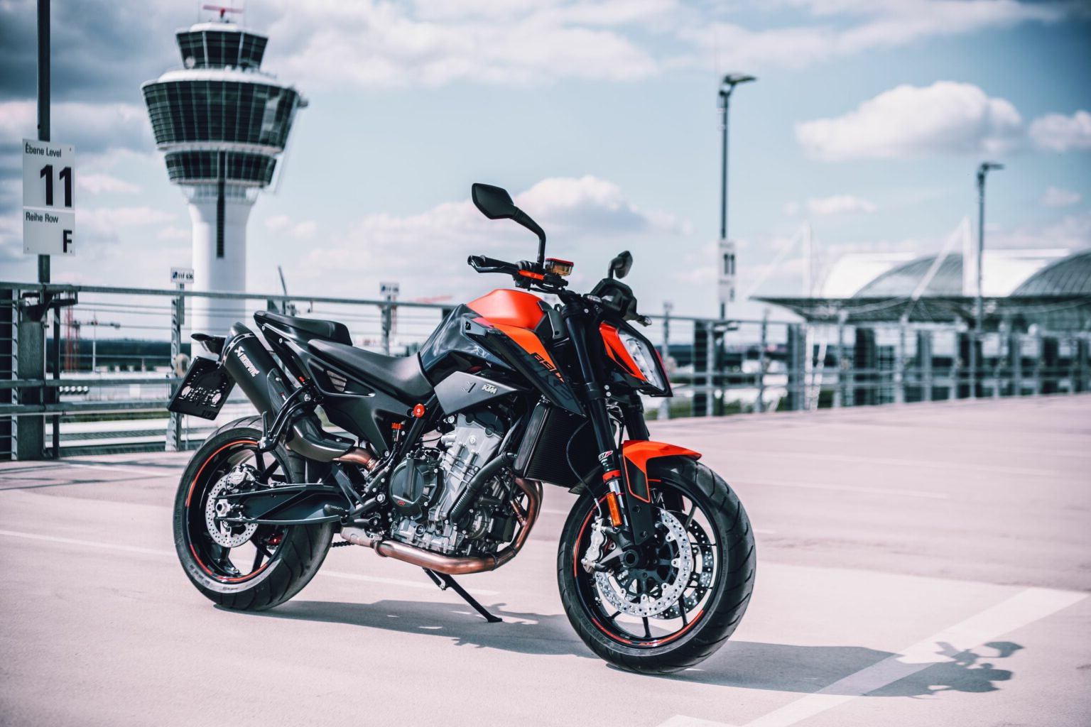 First Look: 2021 KTM Duke 890 | Devitt Insurance