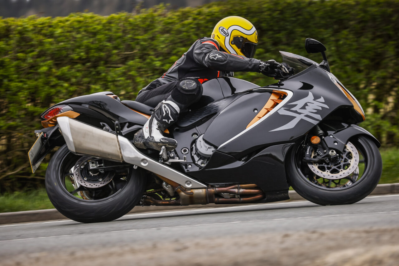 Ride Review: 2021 Suzuki Hayabusa | Devitt