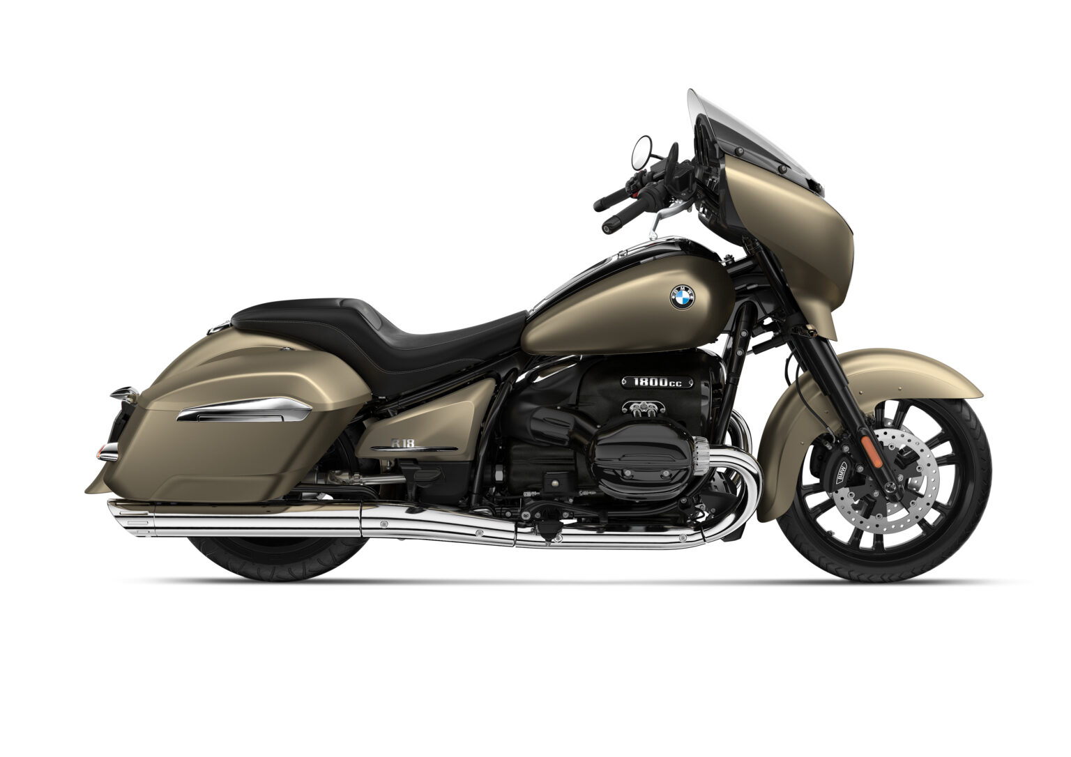 2022 BMW R18 Transcontinental and R18 B Bagger | Devitt