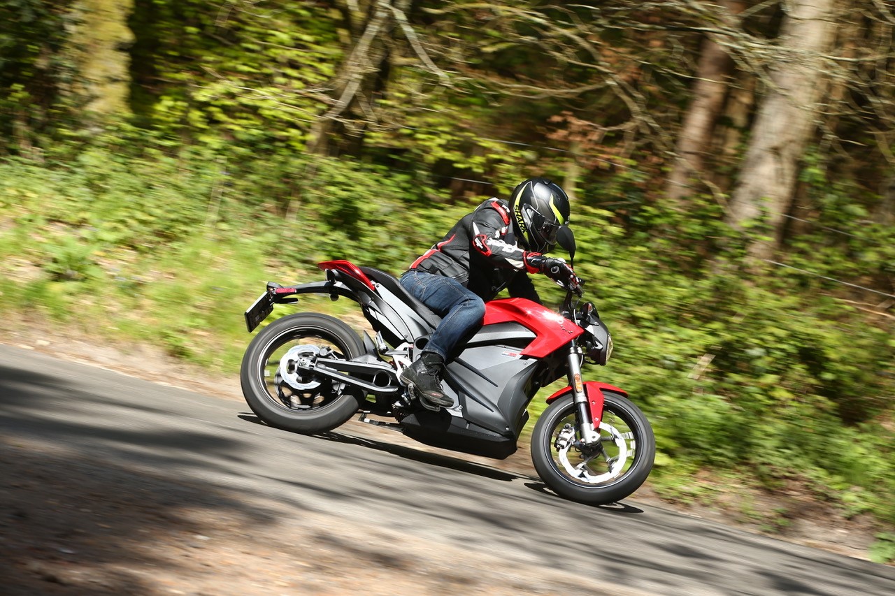 Is this the early death of new petrol bikes? | Devitt