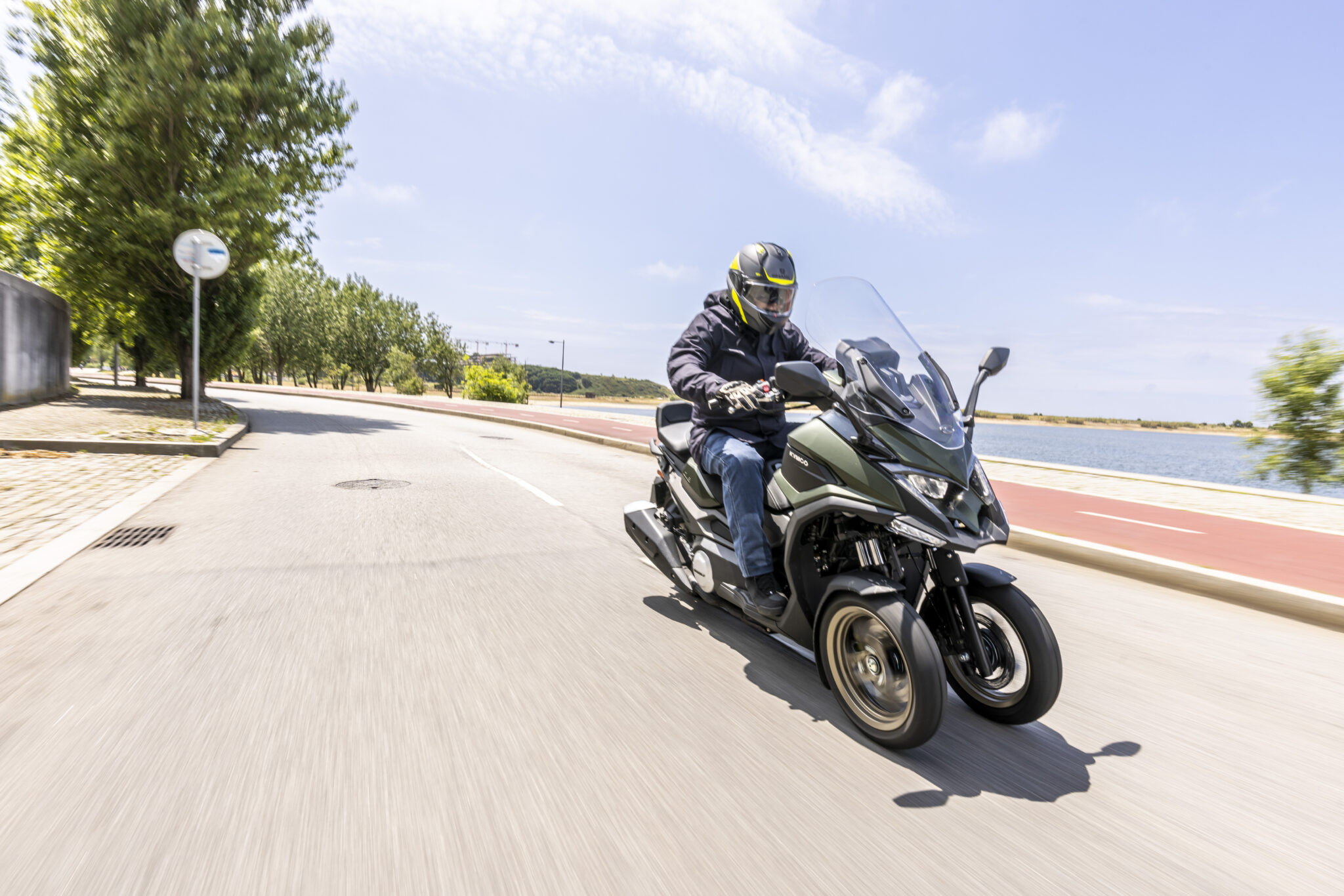 First Ride: 2023 Kymco AK550 Premium | Devitt Insurance