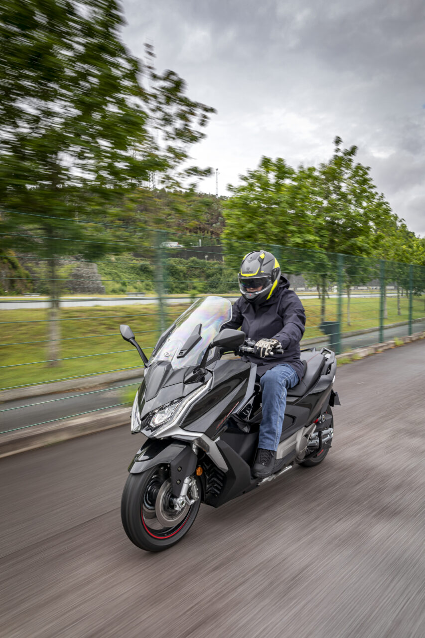 First Ride: 2023 Kymco AK550 Premium | Devitt Insurance