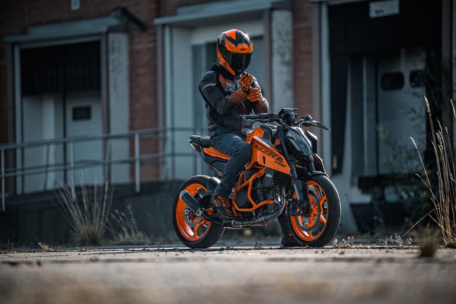 First Look: 2024 KTM Duke 390 | Devitt Insurance