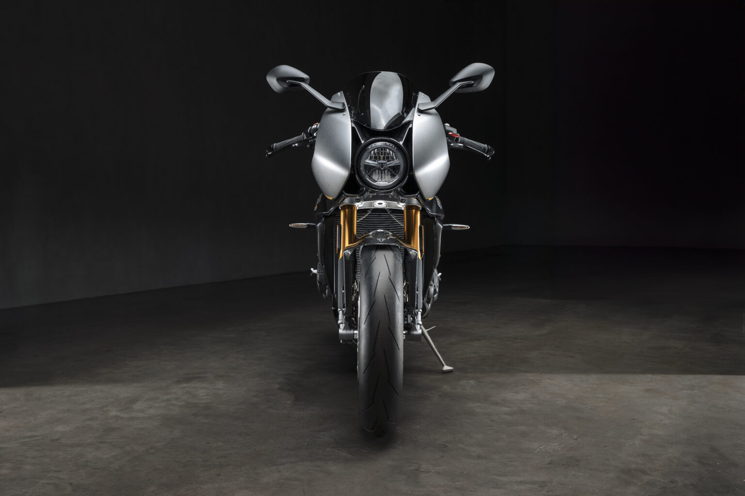 Triumph Speed Triple 1200 RR Breitling Edition | Devitt