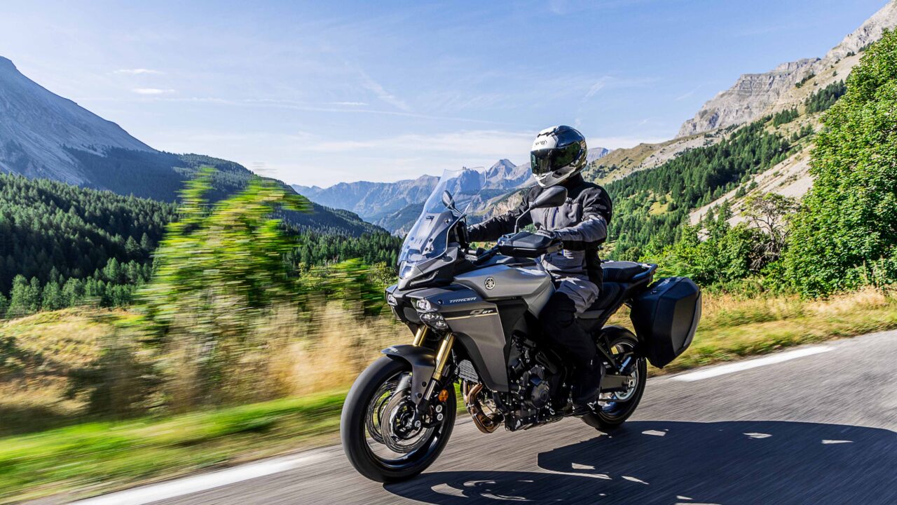 First Look: 2025 Yamaha Tracer 9 range updates | Devitt